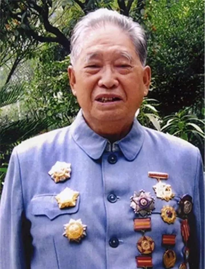 During the War of Liberation, who were the five division commanders of ...