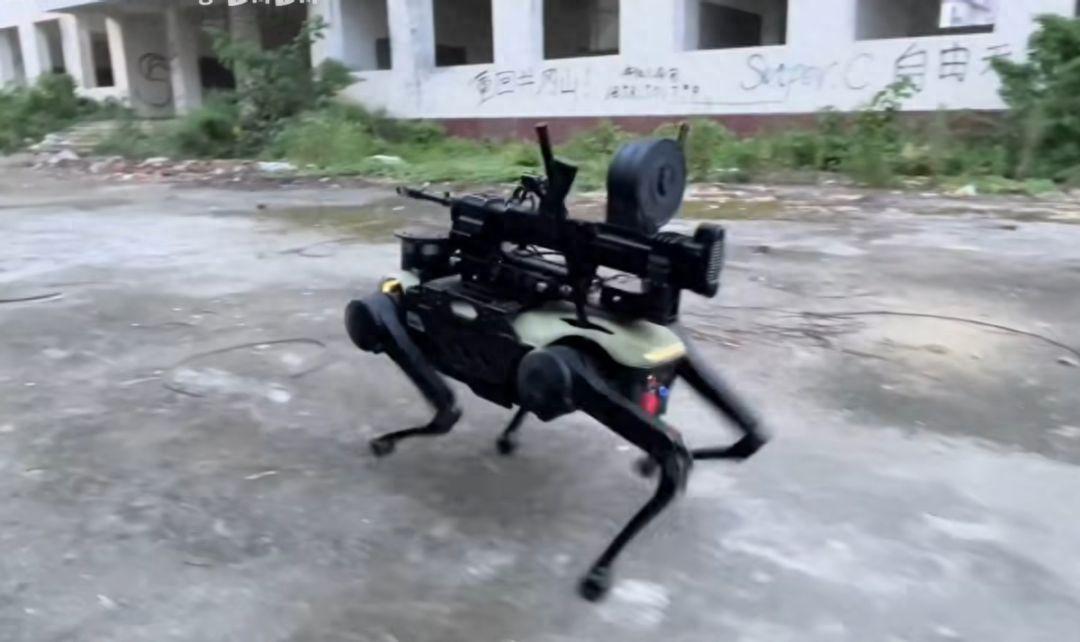 The US military tested a rocket launcher mechanical dog with good ...