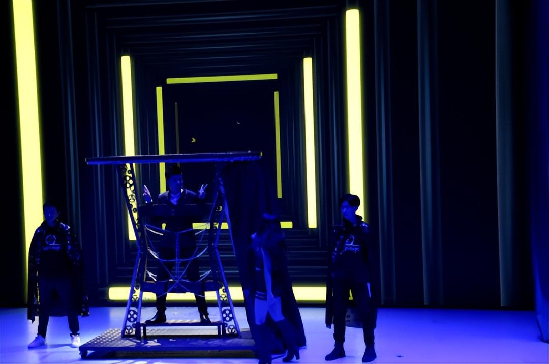 Uncover the magical properties of magicians from the show "The Secret ...