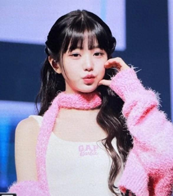 Stunning Beauty: Revealing the Real Mask of IVE - iMedia