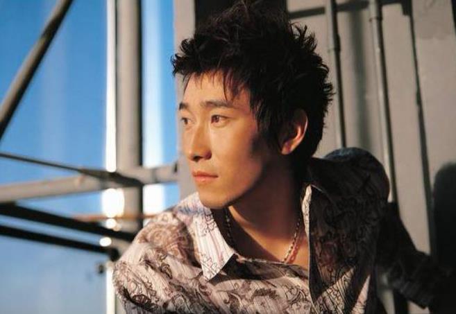 Man Jiang, who became famous at the age of 26, has finally achieved his ...