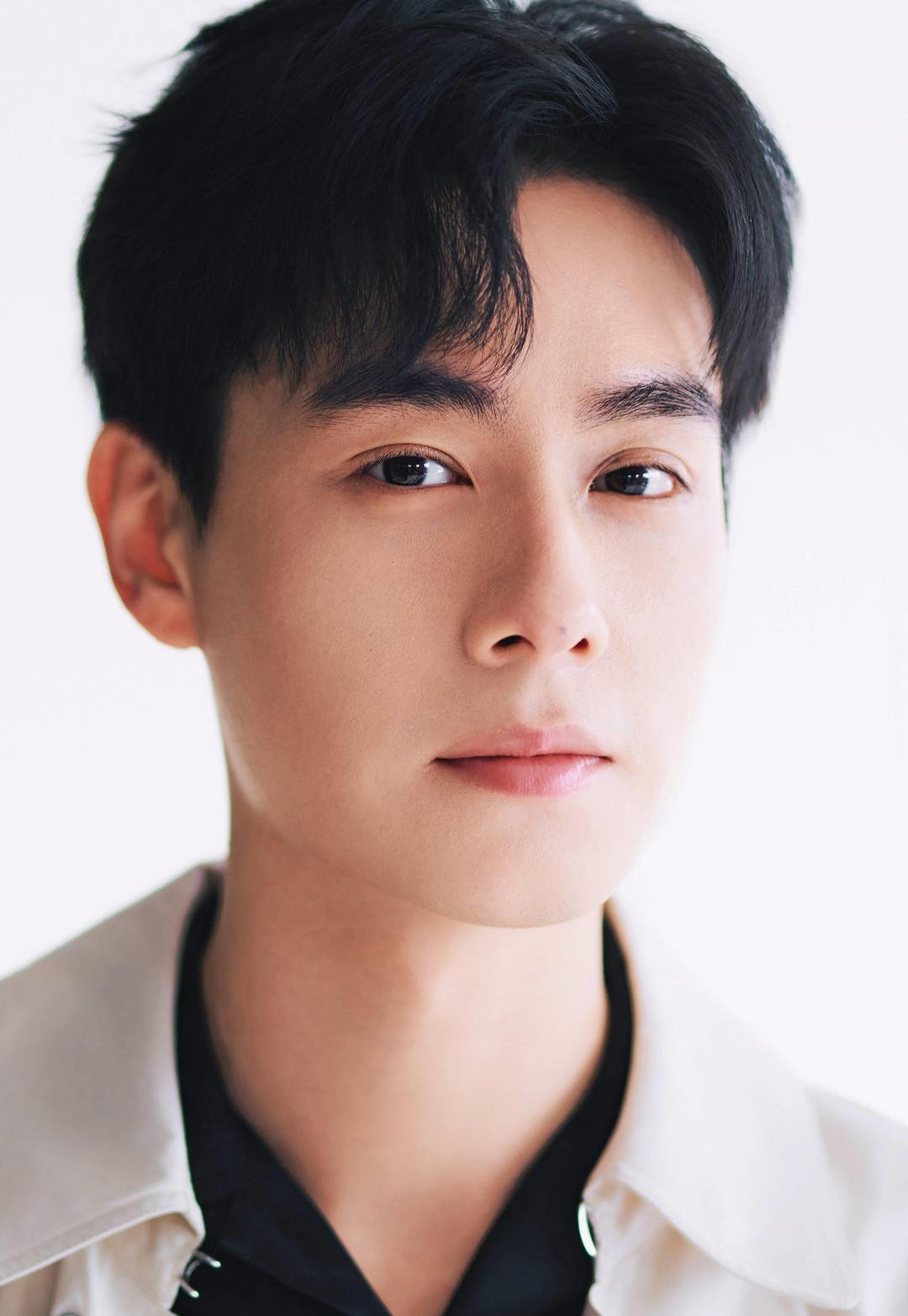 On Hu Yitian's birthday, he posted a long article talking about thirty years of growth and the ...
