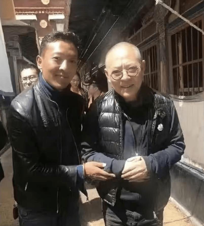 Jet Li and Xiang Zuo reunited with their families and showed their ...