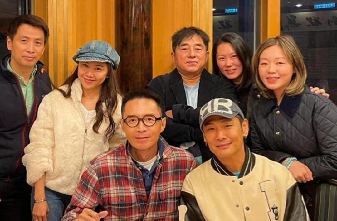 Lu Fang attended the party with his wealthy wife, who is 16 years ...