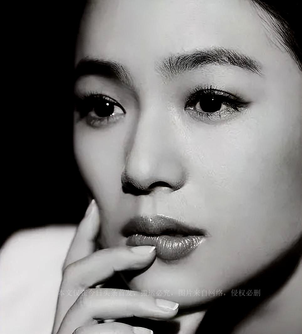 Zhou Yun: Won the beauty pageant champion at the age of 15, conquered ...