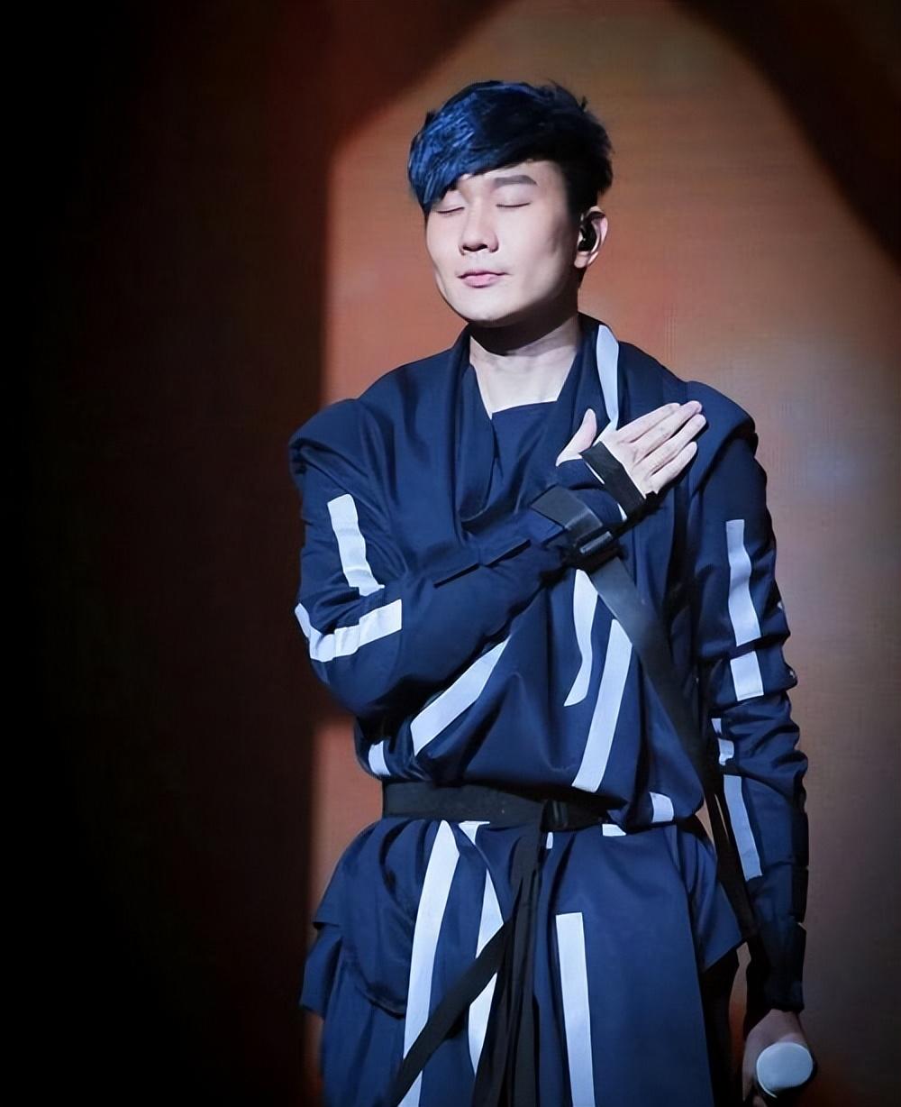 Even better than Luo Zhixiang, will the 41-year-old Lin JJ become the ...