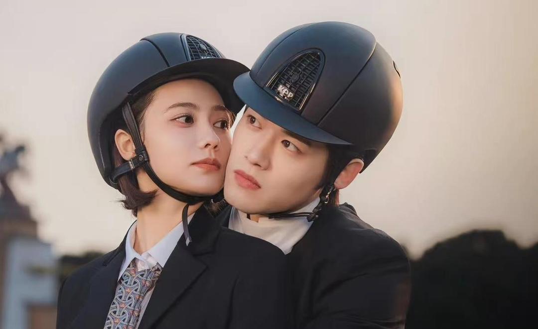 A showdown between goddess-level beauties, Bi Ruoshan VS Yu You in "Camping with Love", who is ...