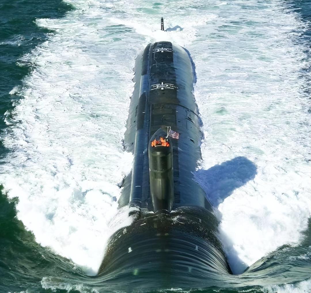 Early morning of September 8: The distress signal from the submarine ...