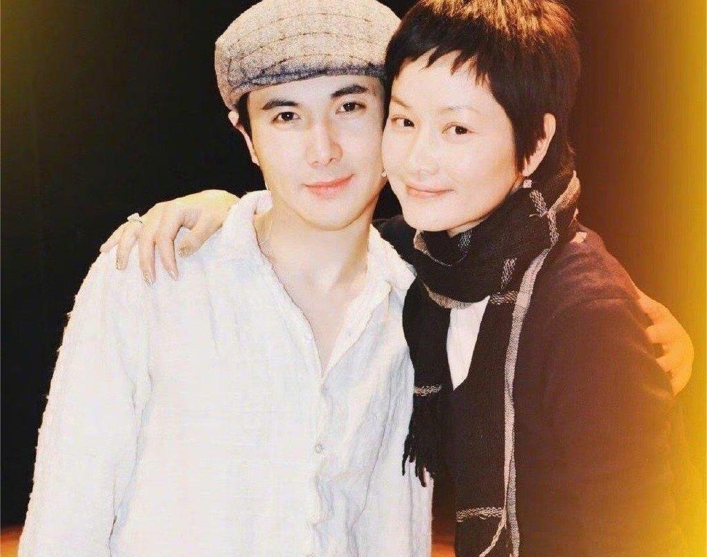 From the King of Laughing Fruit to a classic performance, Brother Teng ...