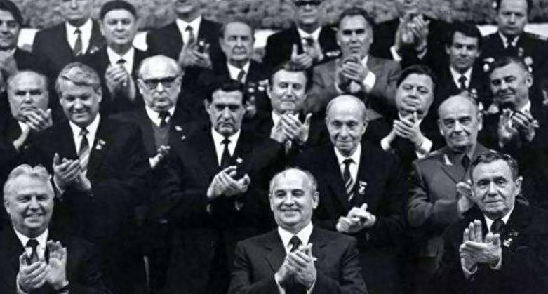 The mystery of 1989? Why did the Soviet Union "peacefully withdraw ...