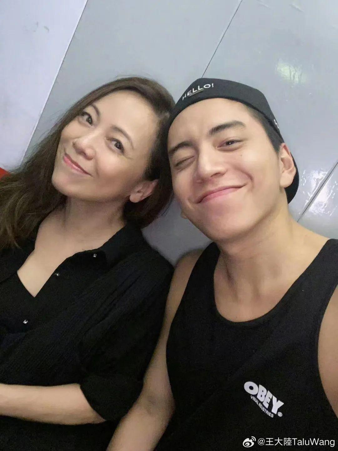 Wang Dalu fashion week turned into steamed buns. Netizens commented: It ...