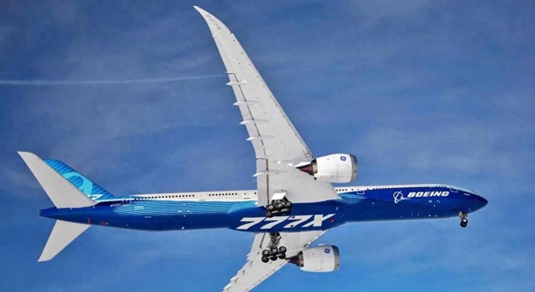 The world's largest twin-engine civil aviation passenger aircraft ...