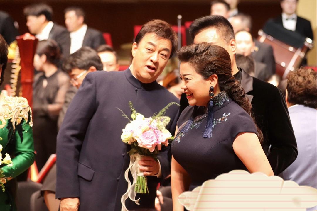 Facts have proved that the 56-year-old plump Zhang Ye has become the ...