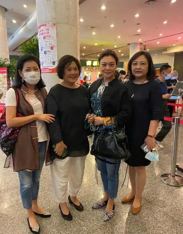 Shi Ke has a concave look without makeup, and still has outstanding ...