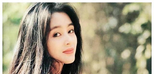 Beautiful legend: He Qing performs four famous works, and her love and marriage are brilliant ...