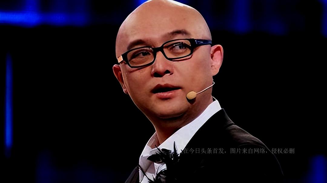 Meng Fei, the host of "If You Are the One", left the show and embarked ...