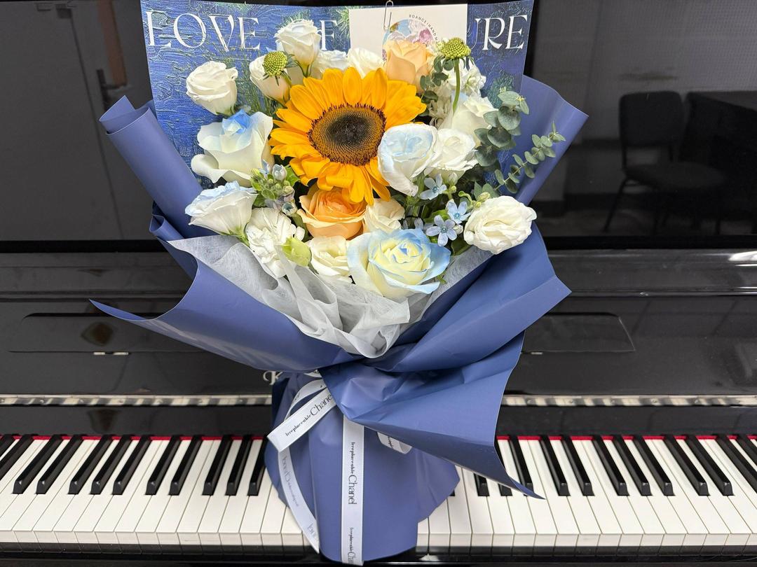 Classic English song: "You Needed Me" (piano performance: Zhao Jian ...