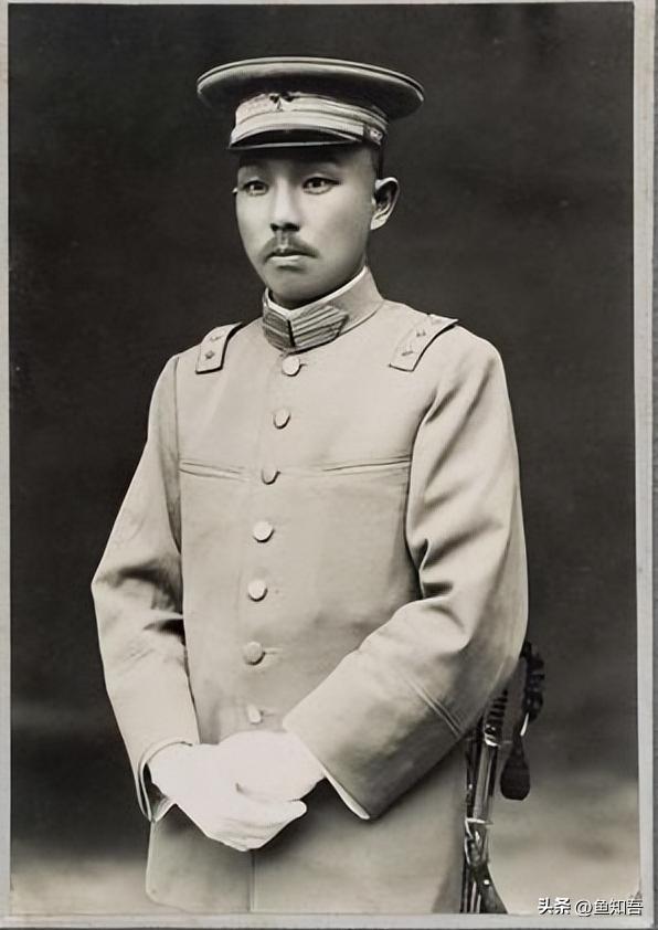 There were many civil wars in Sichuan Province. Yang Sen took the ...