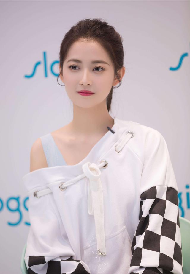 Chen Yuqi, a film and television actress in Chengdu - iMedia