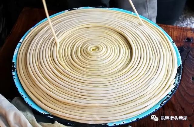 3.5 tons of the world's first leg, the world's longest rice noodles!7 ...