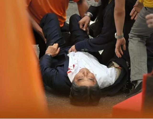 Who did Shinzo Abe die in?Die at the hands of Assassin Culture - iMedia