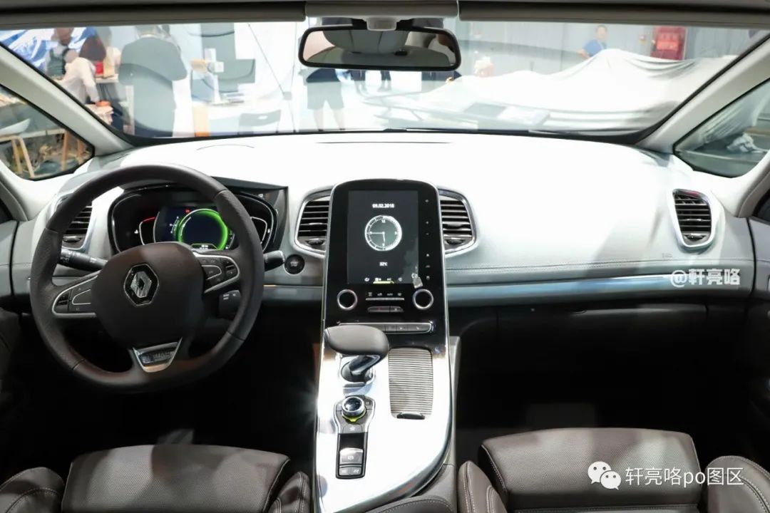 Rare imported car - Renault Espace JFC - iMedia