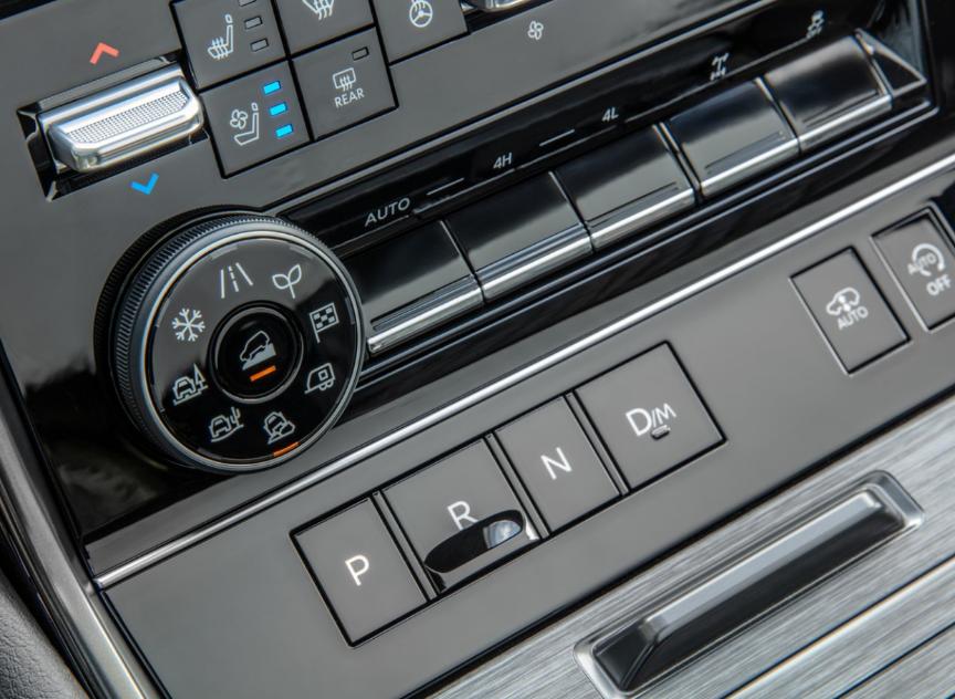 3.5T V6+9AT, full-time 4WD! Over 5.3 meters long, equipped with AT tires, air suspension! - iMedia