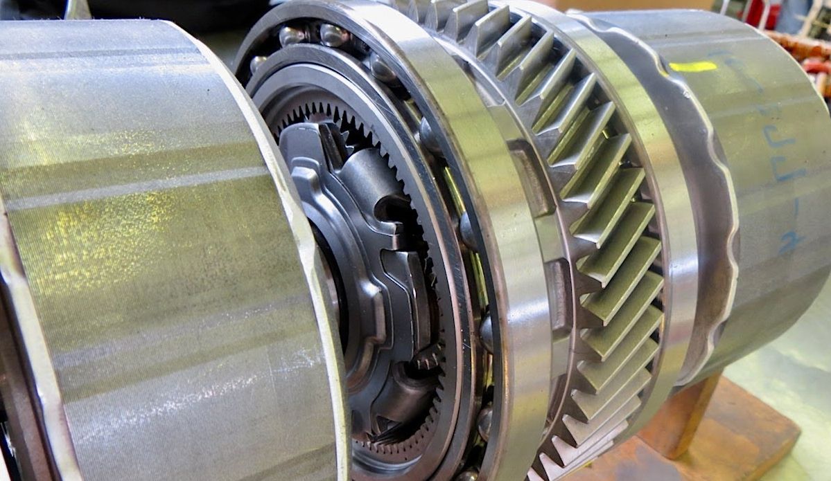 There are several essential differences between DHT and E-CVT. Popularize the technical ...