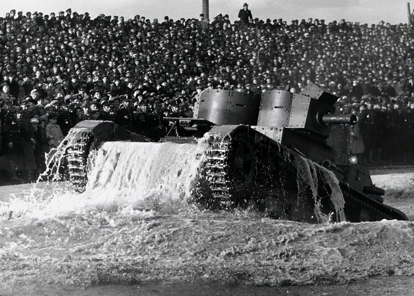 坦克世界 7TP：波蘭的維克斯坦克 - 頭條匯