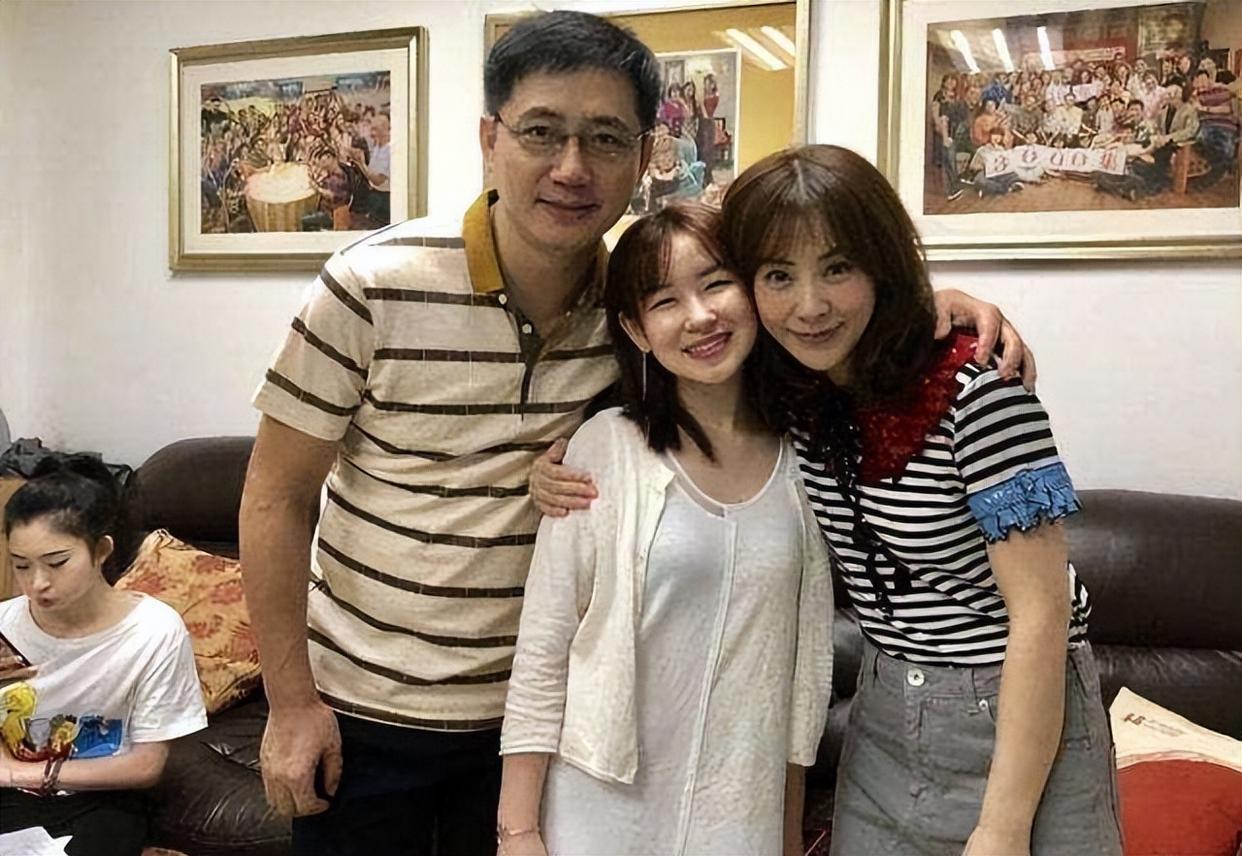 "Migrant Wives Local Husbands" 52-year-old Kang Qiyao's marriage ...