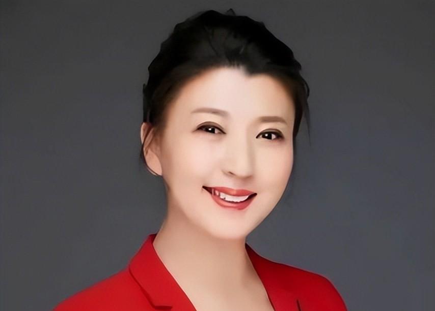 Yan Xuejing has been supported by Zhao Benshan many times, but why do ...