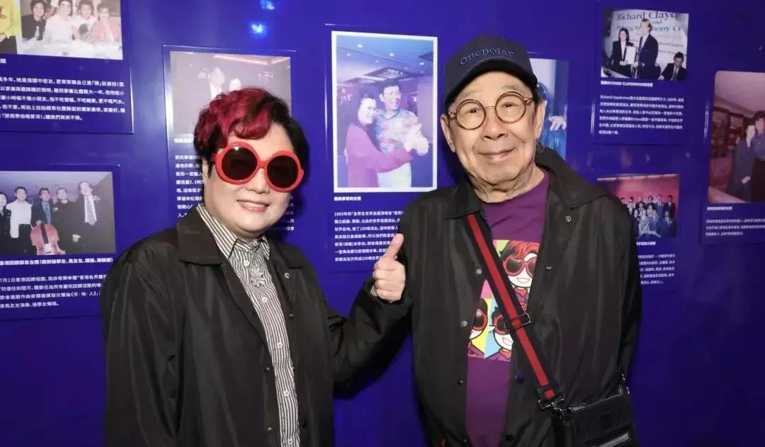 92-year-old Hu Feng made a video to sell his urn, starting at HK ...