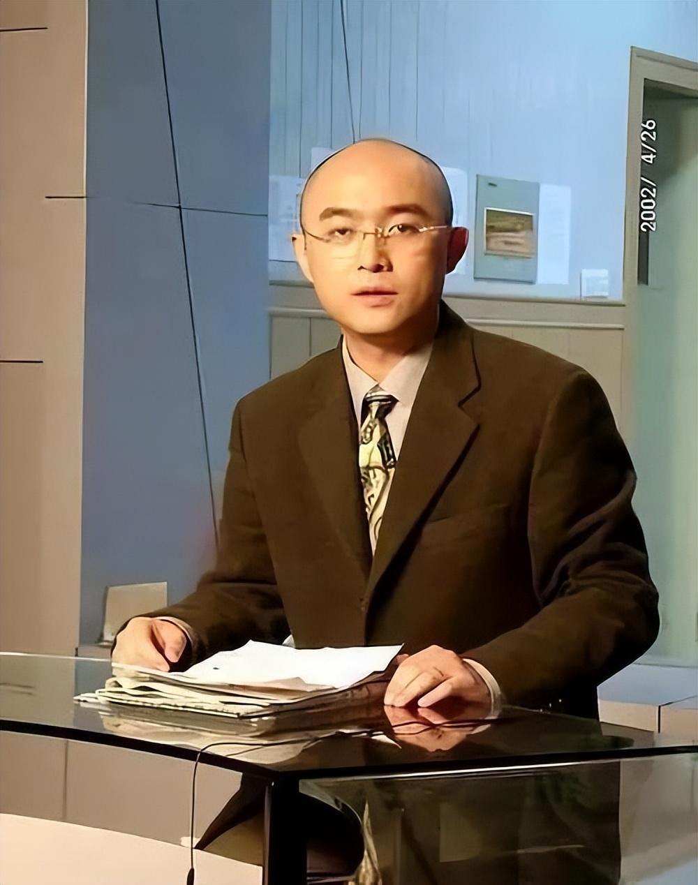 The host Meng Fei who is gradually "disappearing": passed a big hurdle ...