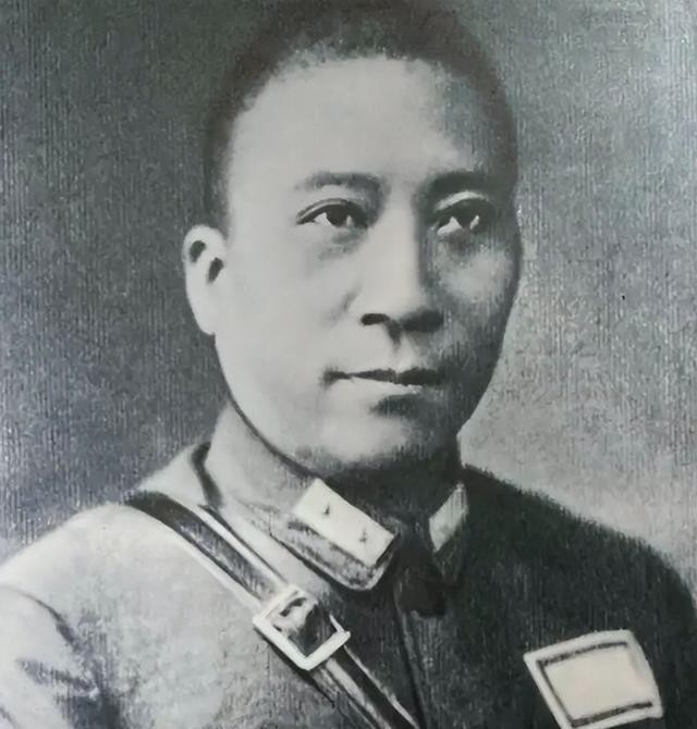 In 1949, Shen Zui reported Zhang Jingfu for killing Yang Hucheng. 34 ...