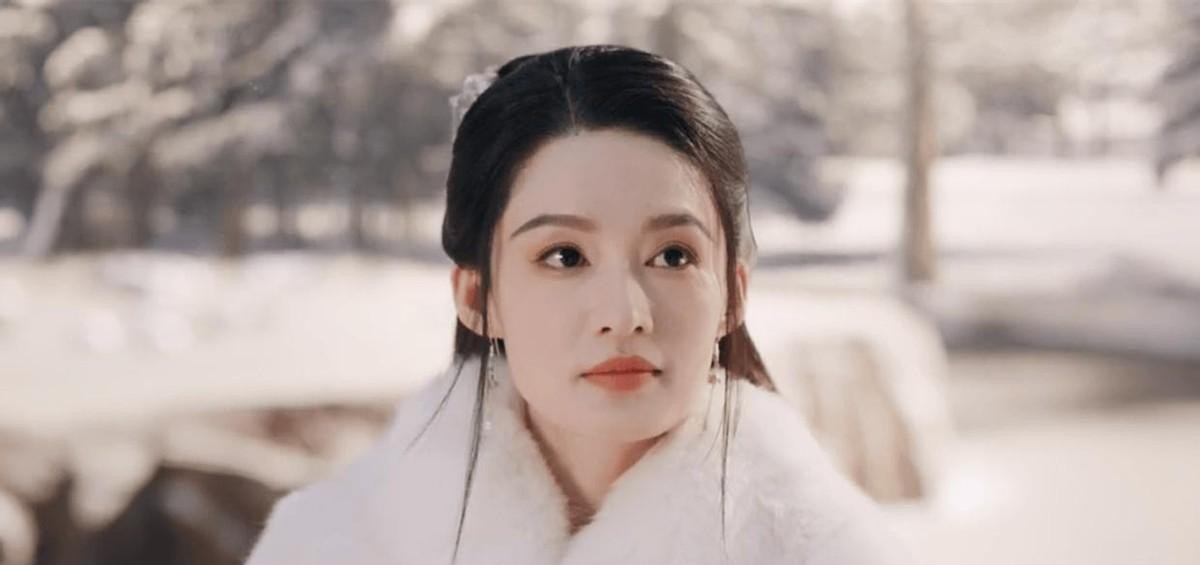 "Seven Nights of Snow" and "Splendid Peace" compete with each other ...