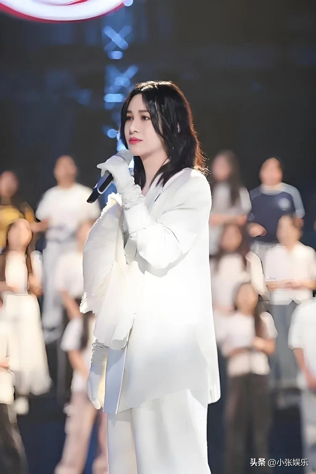 Super Girl Shang Wenjie's hairstyle "failed", but she unexpectedly ...