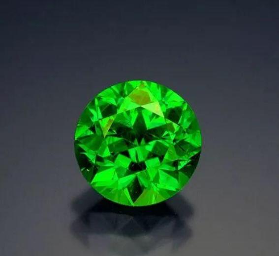 Rare and famous, it is the most expensive member of the garnet family ...