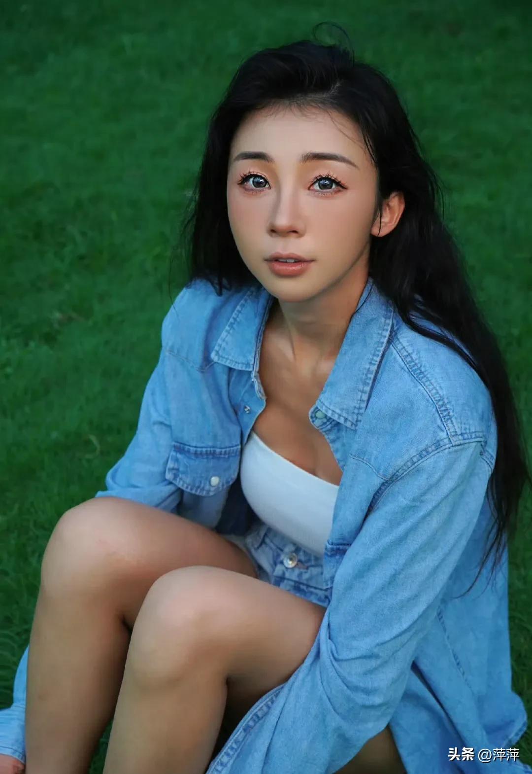 Zhang Manyuan. She smiles so happily - iMedia