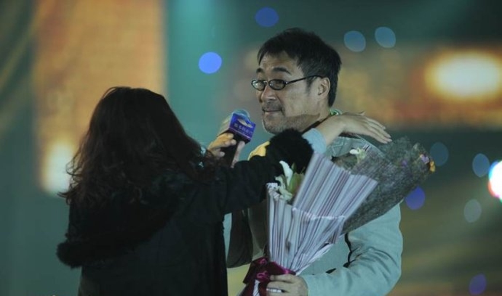 "Li Zongsheng Concert: Emotions broke out, Qiao Shan burst into tears" - iMedia