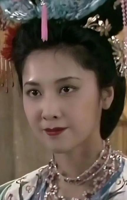 She once wanted to make her fake love with Tang Seng real, but now 38 ...