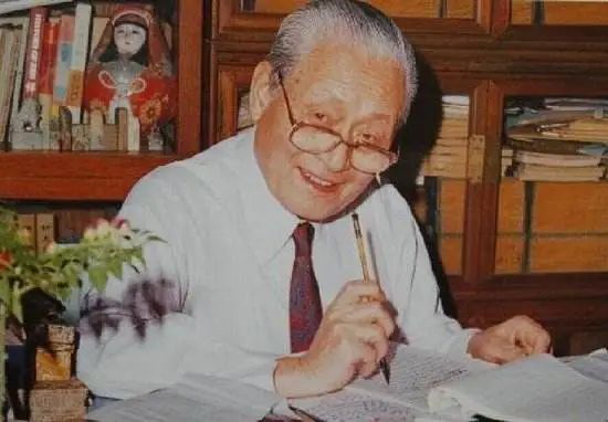 Old Zhao Pu's key, the scriptures, and the golden cane - iNEWS
