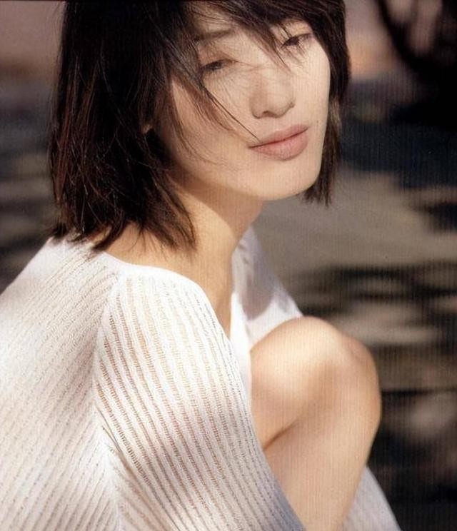 Asia's No. 1 Breast Goddess: Yang Simin, became famous overnight for ...