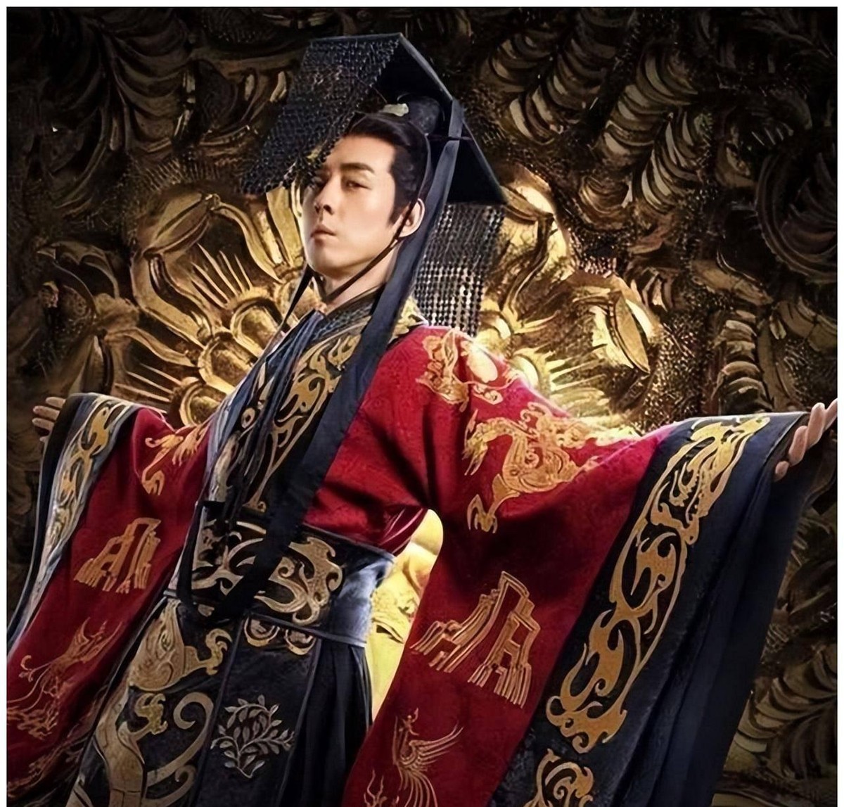 Why did Cao Rui, who had worked hard to govern the country, start to ...