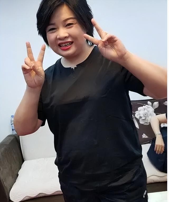 Singer Li Qiong: She was very popular back then, but now she is too fat ...