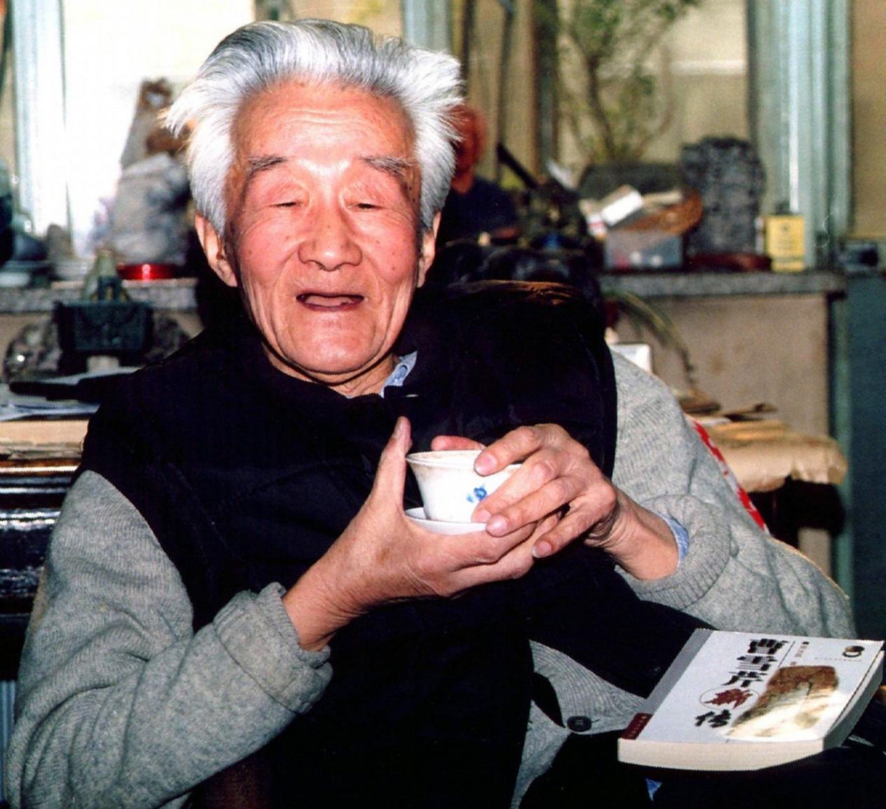 Kangxi's power plot against the Dream of Red Mansions family: The ...