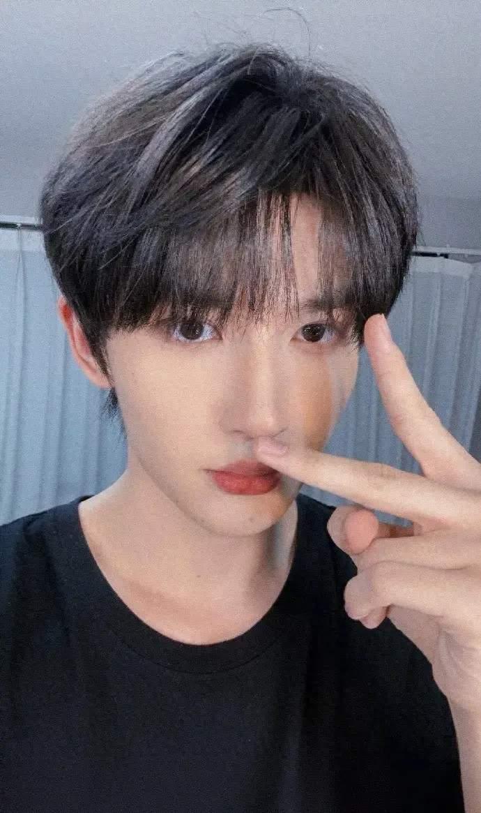 Yu Yuhan quits the group, and the entertainment industry adds another ...