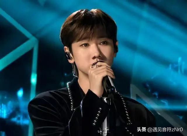 In the variety show "Singer 2024", Wang Sulong's singing skills have ...
