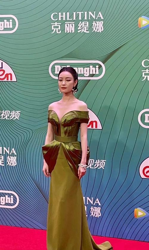 Sweeter than Zhao Lusi! Was she the "first girl template in summer ...