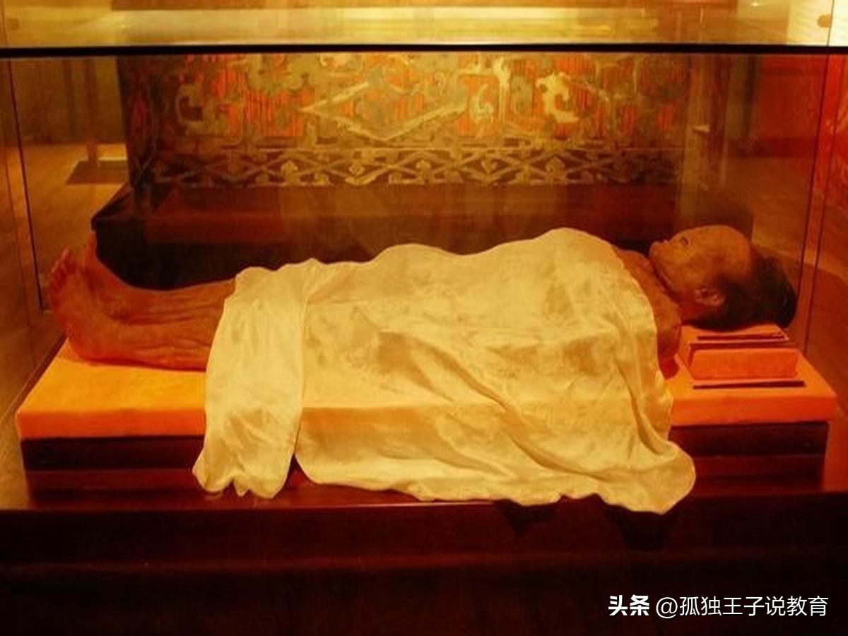 Historical witness and enlightenment across time and space ...