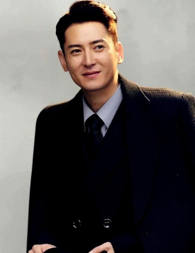 Actor Han Dong: A worker turned actor, handsome and scandal-free, a ...